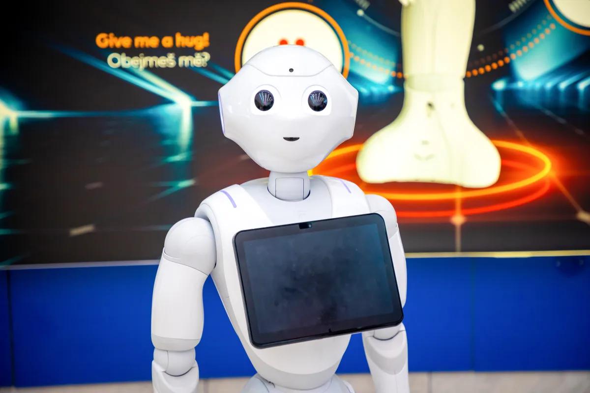 Kokoro robot: investigando el corazón de la robótica humana | Makeblock