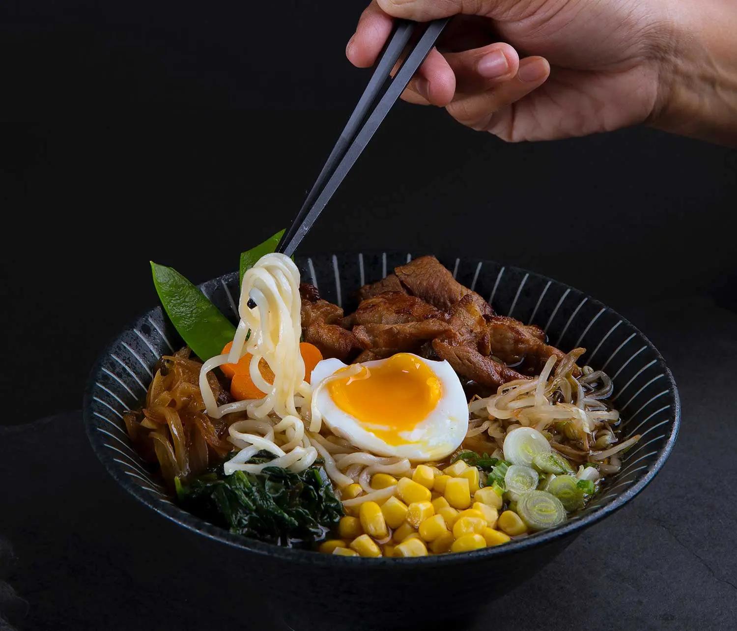 Restaurantes robot en japón: una experiencia futura | Makeblock